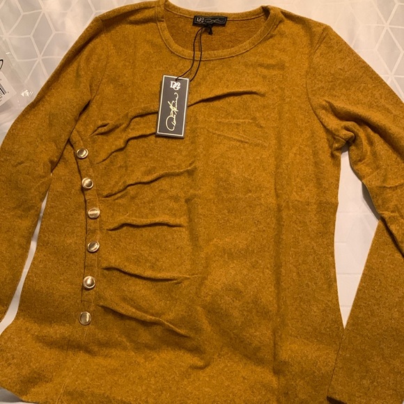 DG2 by Diane Gilman | Tops | Gold Sweater Brand New | Poshmark